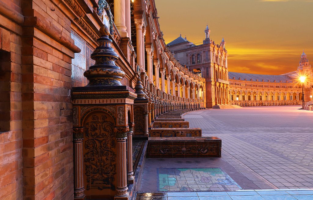 Explore Madrid y Sevilla - 8 días - Rutas de Mar